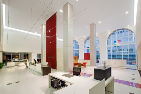 Chemetal 909 Satin Silver Aluminum - columns Haworth - Chemetal